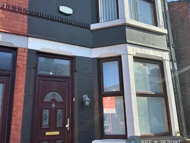 3 bedroom terraced house to rent