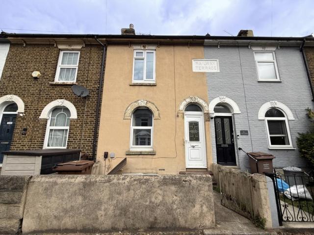 3 bedroom terraced house to rent