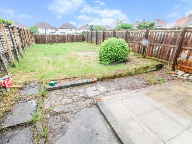 3 bedroom terraced house to rent