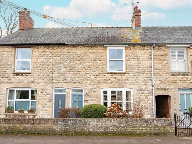 3 Bedroom Terraced House To Rent In The Crofts, Witney, OX28