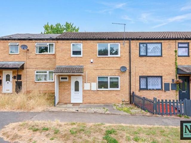 3 Bedroom Terraced House To Rent In Trefoil, Tamworth, B77