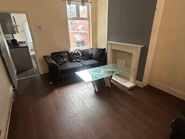 3 Bedroom Terraced House To Rent In Warwick Rd, Leicester, LE3