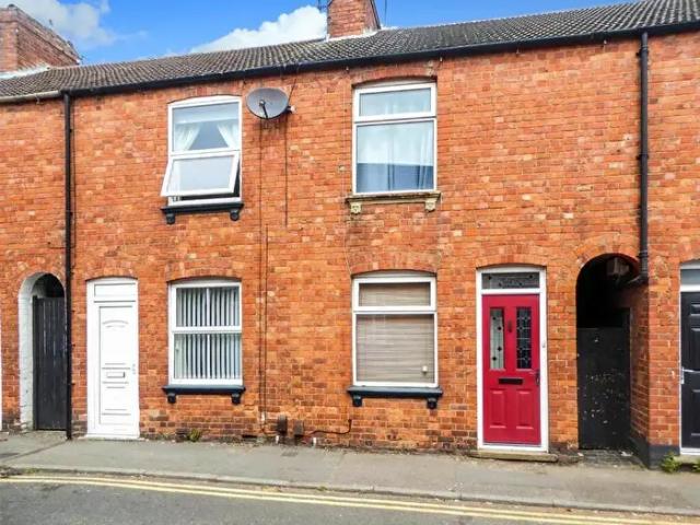 3 Bedroom Terraced House To Rent In, Wood Street, Kettering, NN16