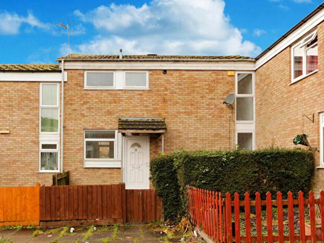 3 Bedroom Terraced House To Rent In Yarrow, Wellingborough, NN8