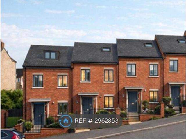 3 Bedroom Terraced House To Rent In Yelvertoft Road, Northampton, NN2