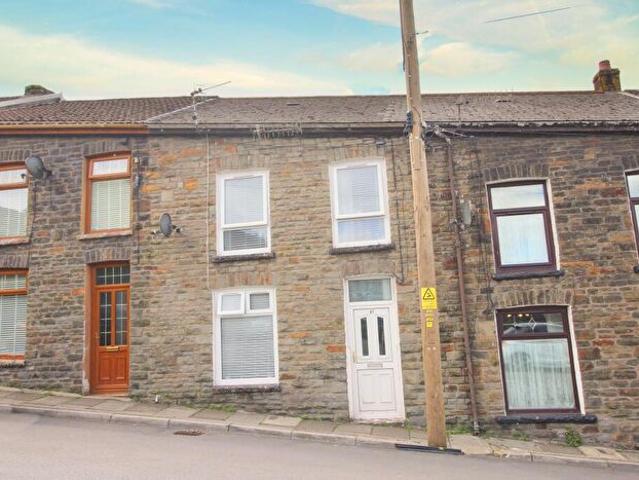 3 Bedroom Terraced House To Rent In Amos Hill, Penygraig, CF40