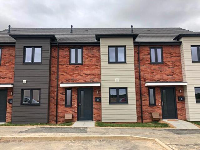 3 Bedroom Terraced House To Rent In Austin Way, Ambrosden, OX25