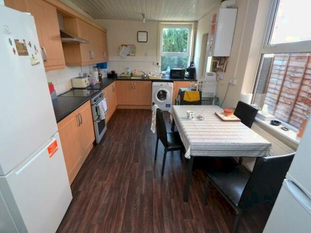 3 Bedroom Terraced House To Rent In Bed Harrington Drive, Lenton, Nottingham, NG7