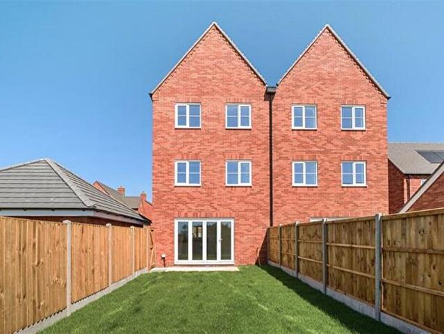 3 Bedroom Terraced House To Rent In Bedroom Terraced House In Upton Hall Crescent, Upton, Northampton, NN5