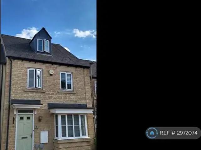 3 Bedroom Terraced House To Rent In Blackthorn Mews, Carterton, OX18