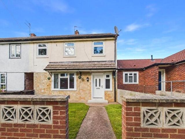 3 Bedroom Terraced House To Rent In Brentford Drive, Mackworth, DE22