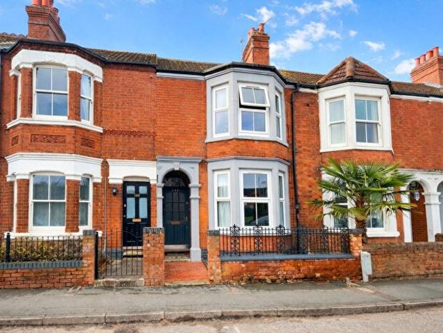 3 Bedroom Terraced House To Rent In Cambridge Street, Wolverton, MK12