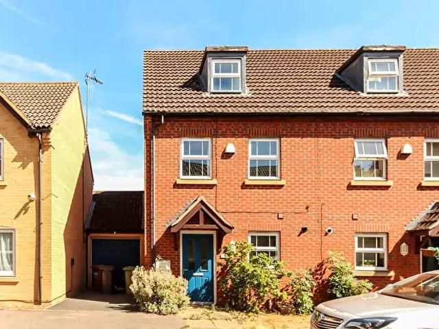 3 Bedroom Terraced House To Rent In Chapman Road, Wellingborough, NN8
