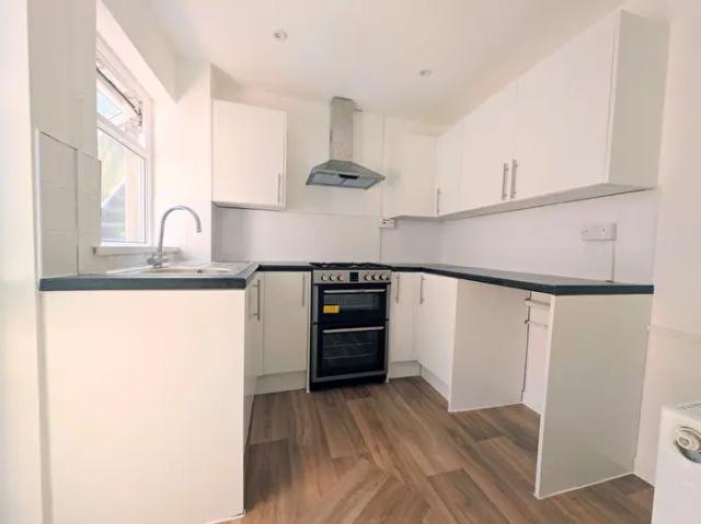 3 Bedroom Terraced House To Rent In Church Street, Mountain Ash, CF45