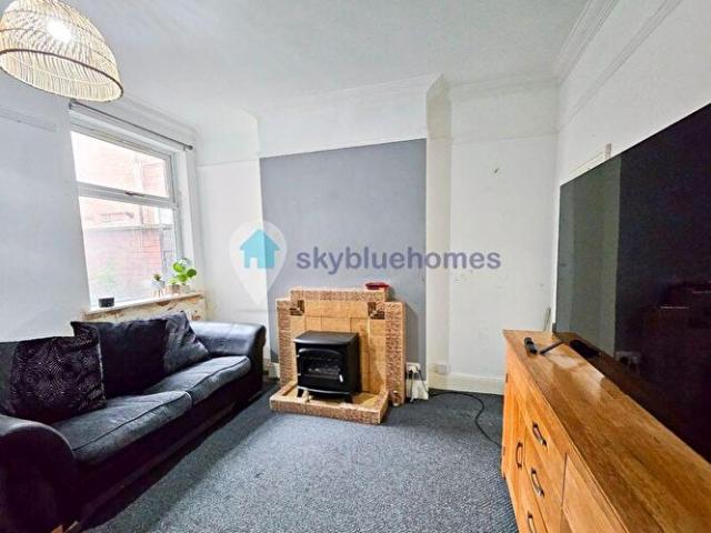3 Bedroom Terraced House To Rent In Conway Road, Leicester, LE2