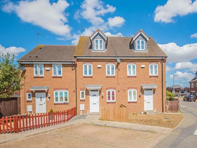 3 Bedroom Terraced House To Rent In Coles Close, Burton Latimer, Kettering, NN15