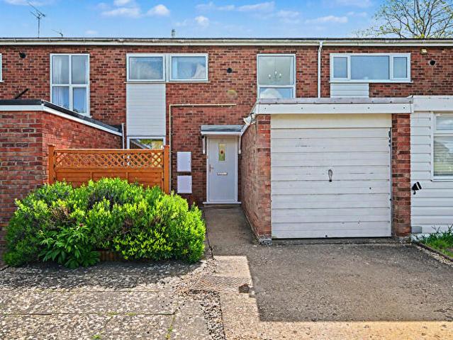 3 Bedroom Terraced House To Rent In Done Cerce Close, Dunchurch, CV22