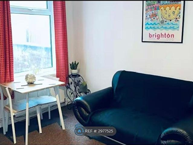 3 Bedroom Terraced House To Rent In Dorset Road, Coventry, CV1
