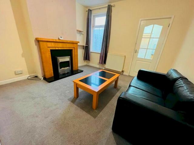 3 Bedroom Terraced House To Rent In Elmsdale Avenue, Coventry, CV6