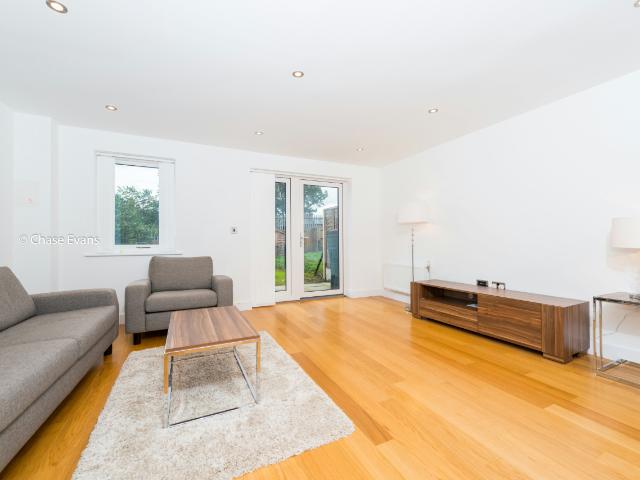 3 bedroom terraced house to rent in fairthorn road greenwich london se7