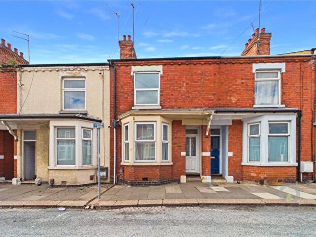 3 Bedroom Terraced House To Rent In Fife Street, St James, Northampton, Northamptonshire, NN5