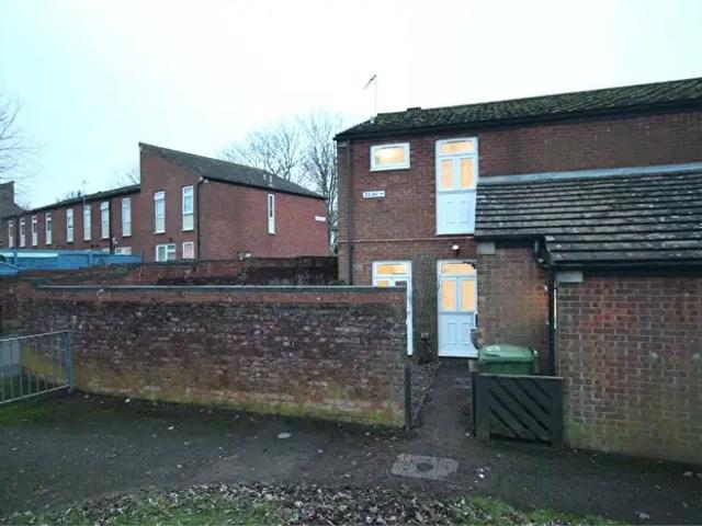 3 Bedroom Terraced House To Rent In Fulmar Lane, Wellingborough, NN8