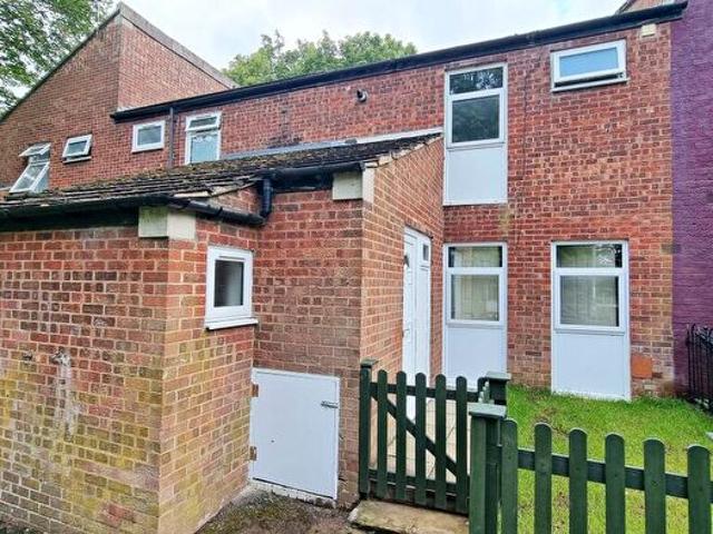3 Bedroom Terraced House To Rent In Gannet Lane, Wellingborough, NN8
