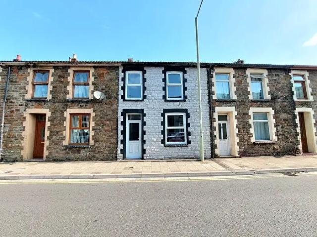 3 Bedroom Terraced House To Rent In Gelli Road, Gelli, CF41