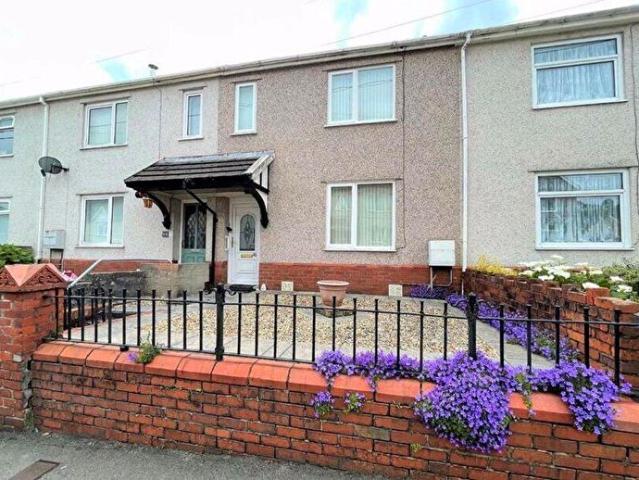 3 Bedroom Terraced House To Rent In Grove Road, Glydach, SA6