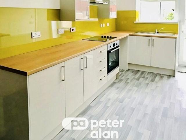 3 Bedroom Terraced House To Rent In Greenfield Street, Bargoed, CF81