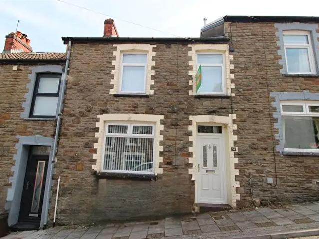 3 Bedroom Terraced House To Rent In Greenfield Street, Pontlottyn, Bargoed, CF81