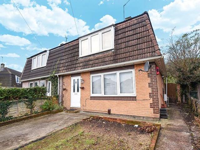 3 Bedroom Terraced House To Rent In Hardings Close, East Oxford, OX4