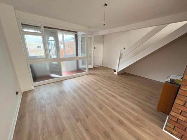 3 Bedroom Terraced House To Rent In Honeywood Drive, Nottingham, NG3