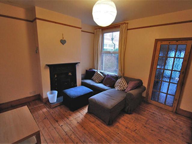 3 Bedroom Terraced House To Rent In Hollis Road, Stoke, Coventry, CV3