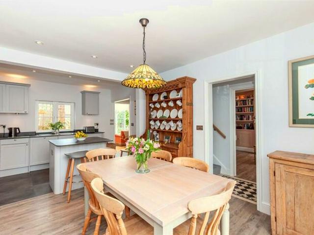 3 Bedroom Terraced House To Rent In James Street, Oxford, OX4