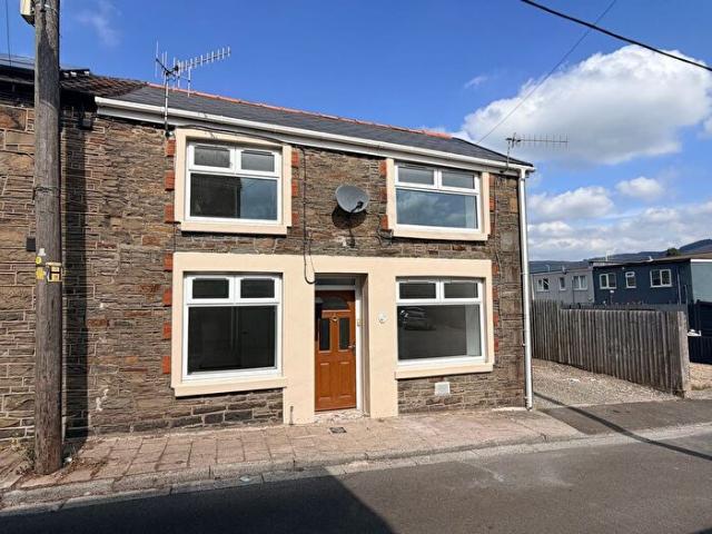 3 Bedroom Terraced House To Rent In Kiln Street, Aberdare, CF44