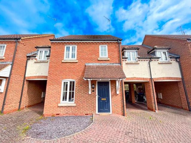 3 Bedroom Terraced House To Rent In Ladymead Close, Northampton, Northamptonshire, NN4