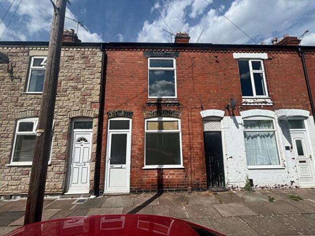 3 Bedroom Terraced House To Rent In Lothair Road, Leicester, LE2