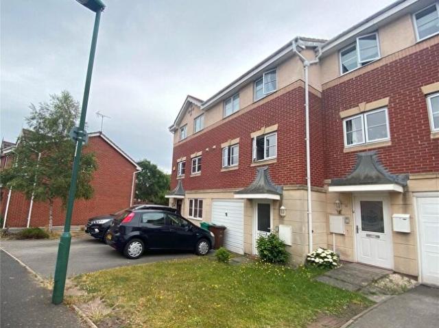 3 Bedroom Terraced House To Rent In Mardling Avenue, Nottingham, NG5