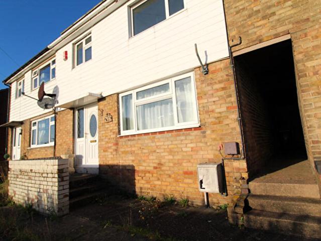 3 Bedroom Terraced House To Rent In Newhall, DE11