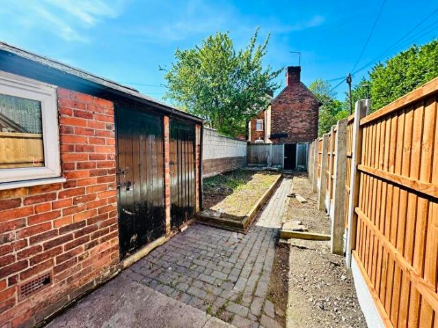 3 Bedroom Terraced House To Rent In Osmaston Road, Derby, DE24