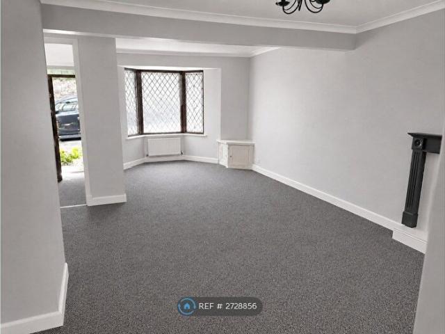 3 Bedroom Terraced House To Rent In Pant Yr Heol, Neath, SA11