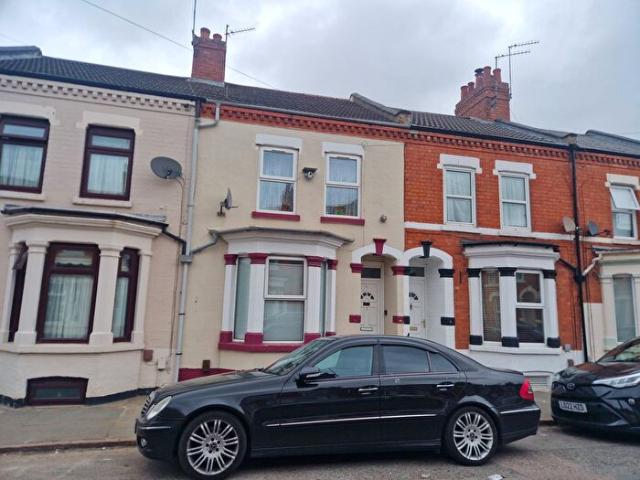 3 Bedroom Terraced House To Rent In Perry Street, Northampton, NN1