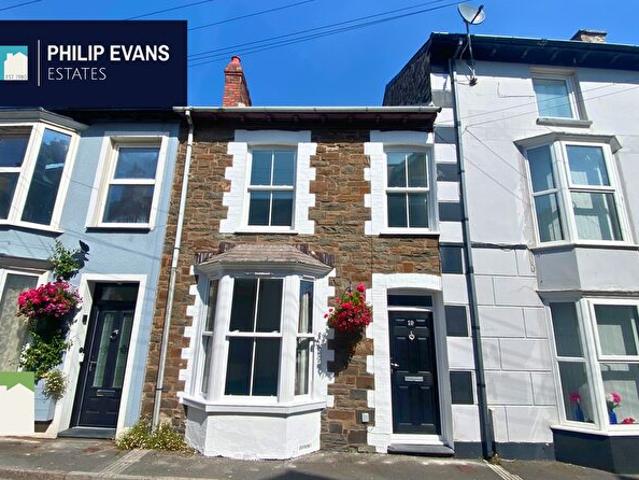 3 Bedroom Terraced House To Rent In Powell Street, Aberystwyth, SY23