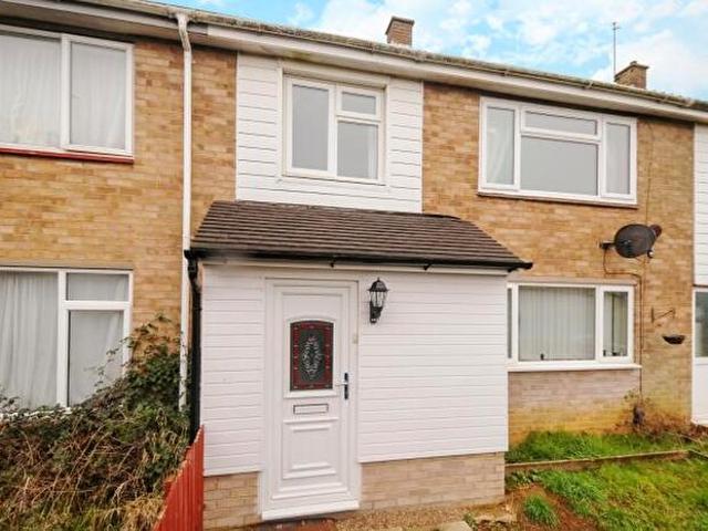 3 Bedroom Terraced House To Rent In Rookery Way, Bicester, OX26