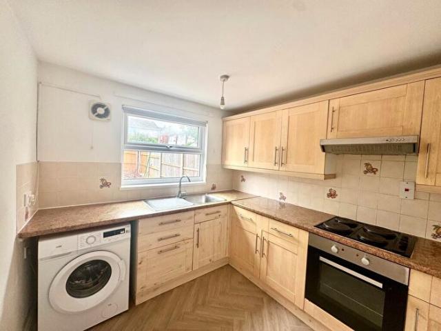 3 Bedroom Terraced House To Rent In Rugby Road, West Bridgford, NG2