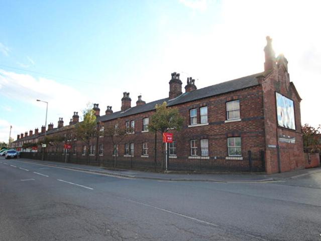 3 Bedroom Terraced House To Rent In Shobnall Road, Staffordshire, Burton Upon Trent, DE14