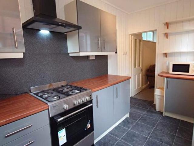 3 Bedroom Terraced House To Rent In Shelley Street, Leicester, LE2