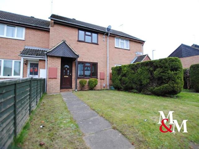 3 Bedroom Terraced House To Rent In South Street, LU7