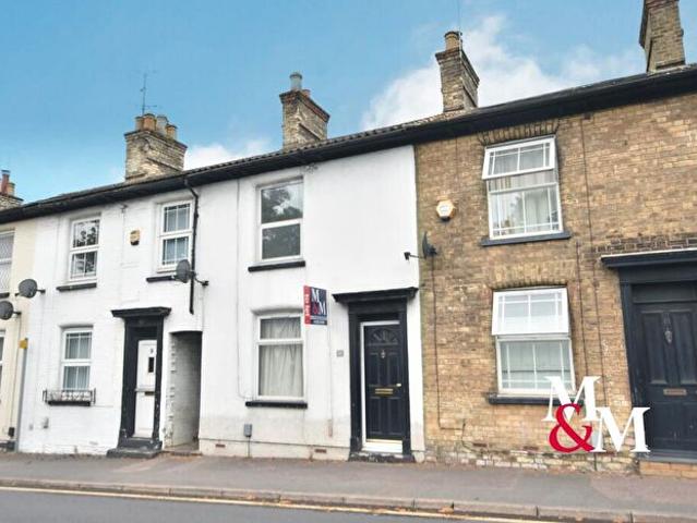 3 Bedroom Terraced House To Rent In Stoke Road, LU7